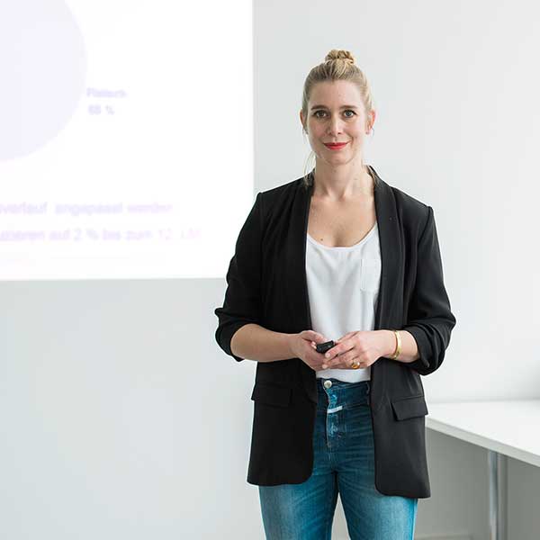 Die richtige Ernährung deines Hundes | Hundwerkszeug Onlineshop